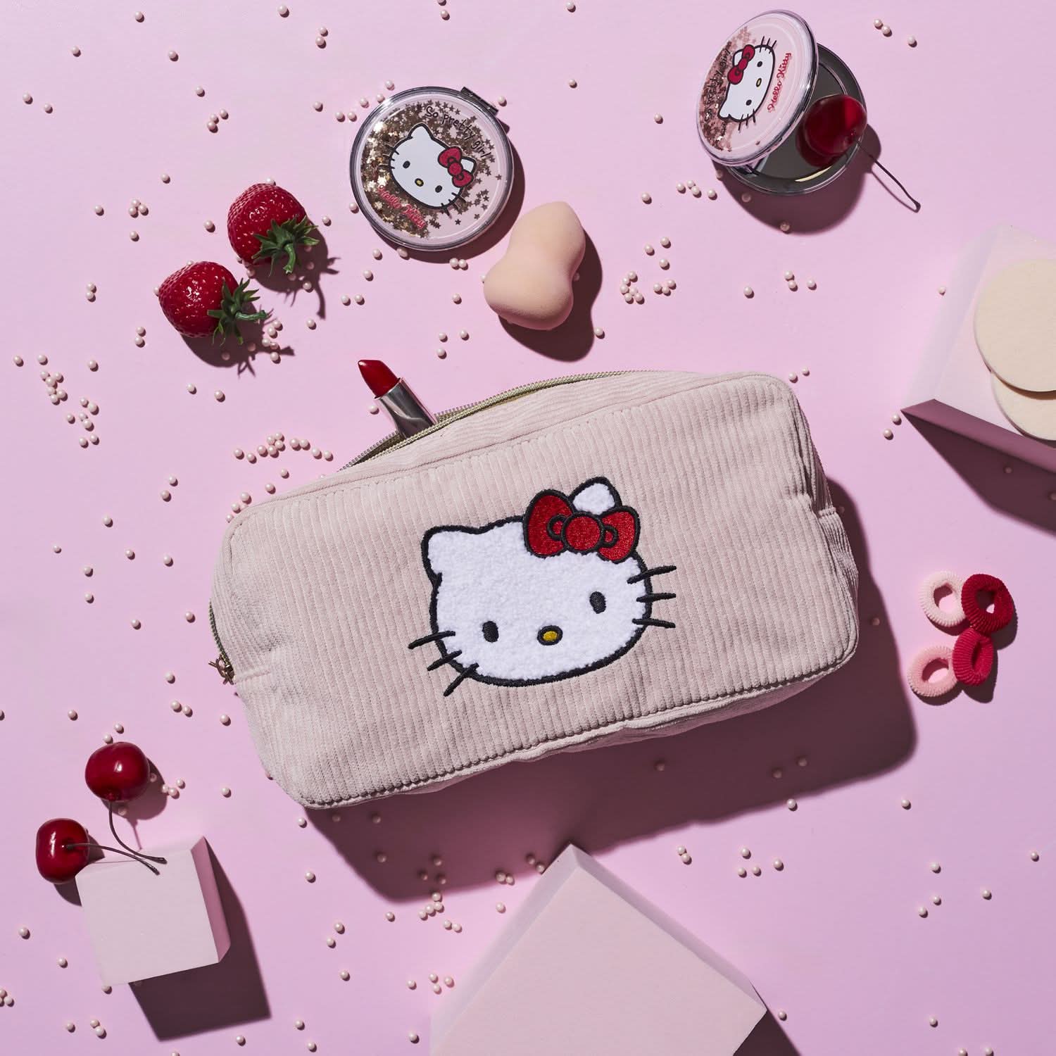 POCHETTE HELLO KITTY – La Chaise Longue