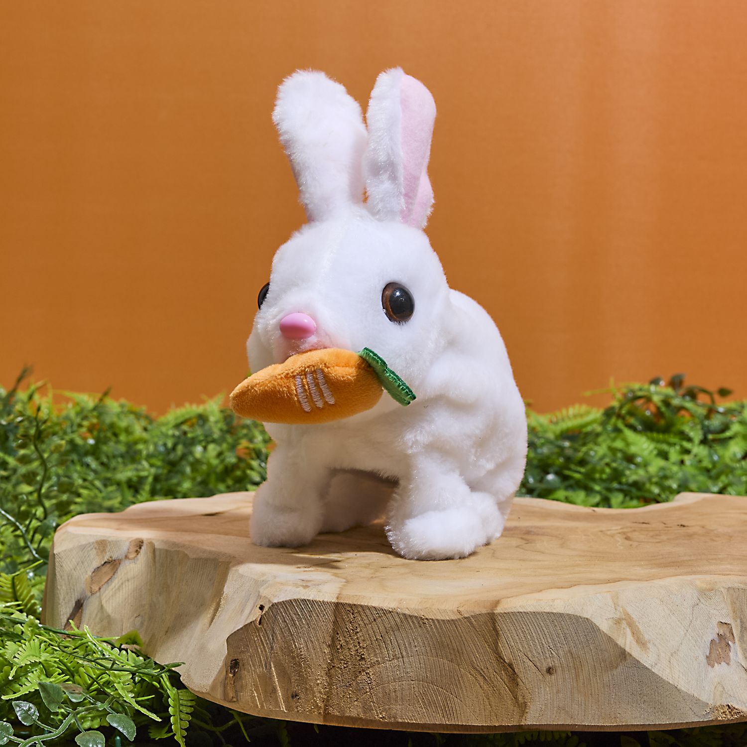 PELUCHE FRIMOUSSE LE LAPIN QUI MARCHE – La Chaise Longue